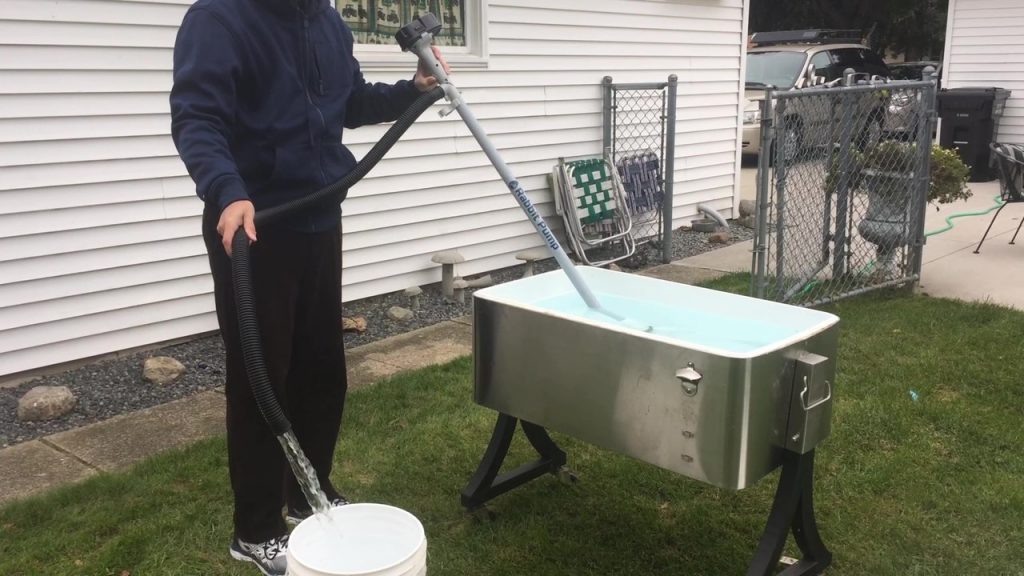 Battery powered water transfer pump - Rabbit Pump